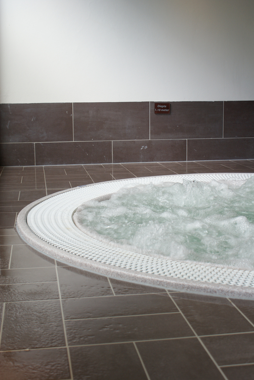 STADSPARK - Whirlpool - BLUE Wellness