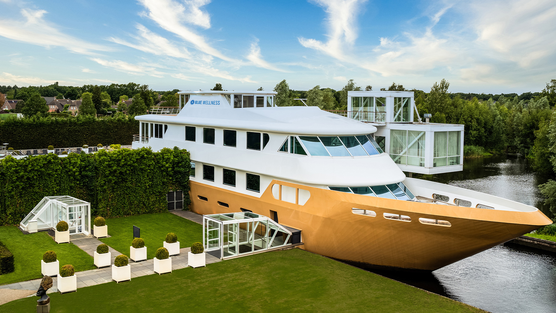 BLUE Wellnessboot Mill - BLUE Wellness